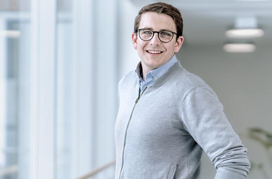 Intelligentes Energiemanagement: Netzkosten reduzieren